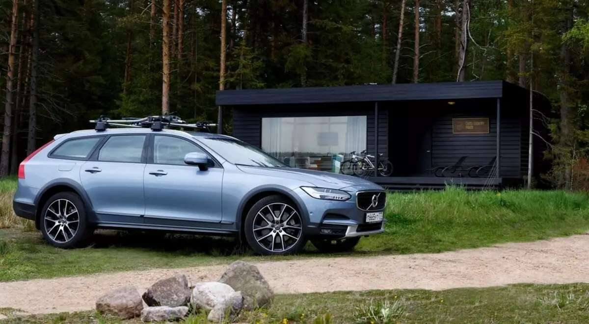 Volvo eröffnete ein Mini-Hotel in Russland 35473_1
