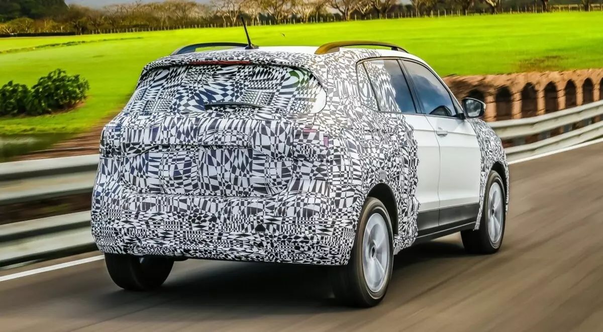 Mai gasa Hyundai Santa Fe daga Volkswagen: Bidiyo ta farko ba tare da kamanni 35496_10