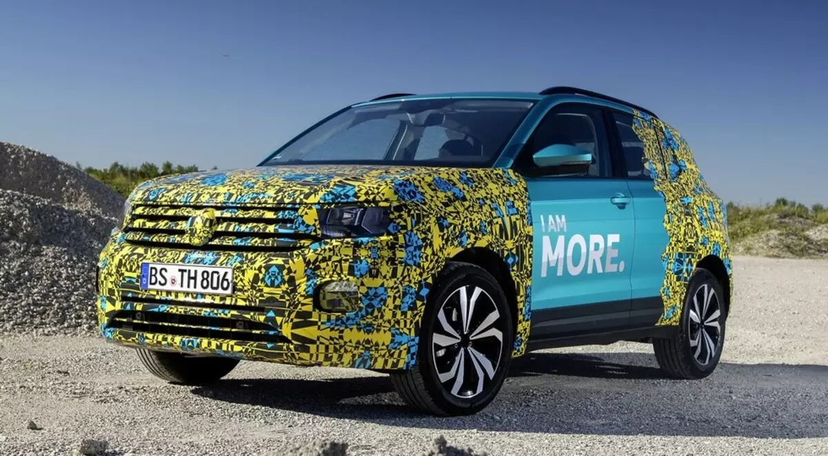 Kilpailija Hyundai Creta Volkswagen: Ensimmäinen video ilman naamiointi 35496_6