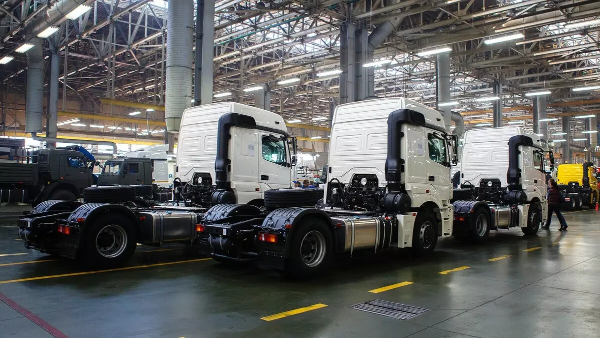 Tregu i kamionëve rusë tregoi një rritje mbresëlënëse në janar 35539_2