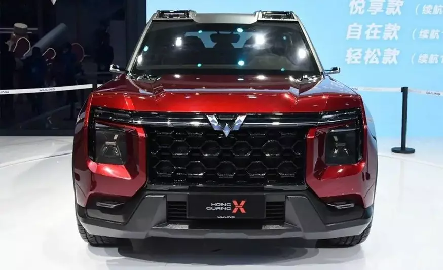 Crossover chinezesc nou: Wuling dezvăluit Hongguang X 35543_1