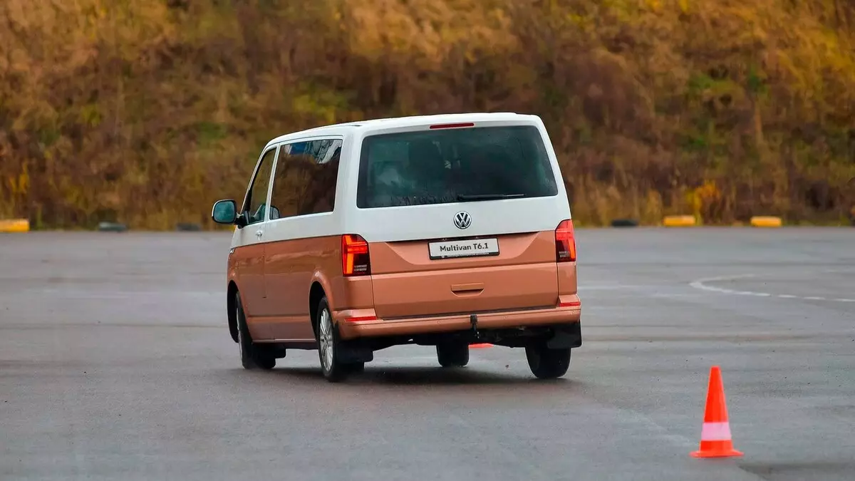 익스트림 운전 Volkswagen Multivan. 35552_37