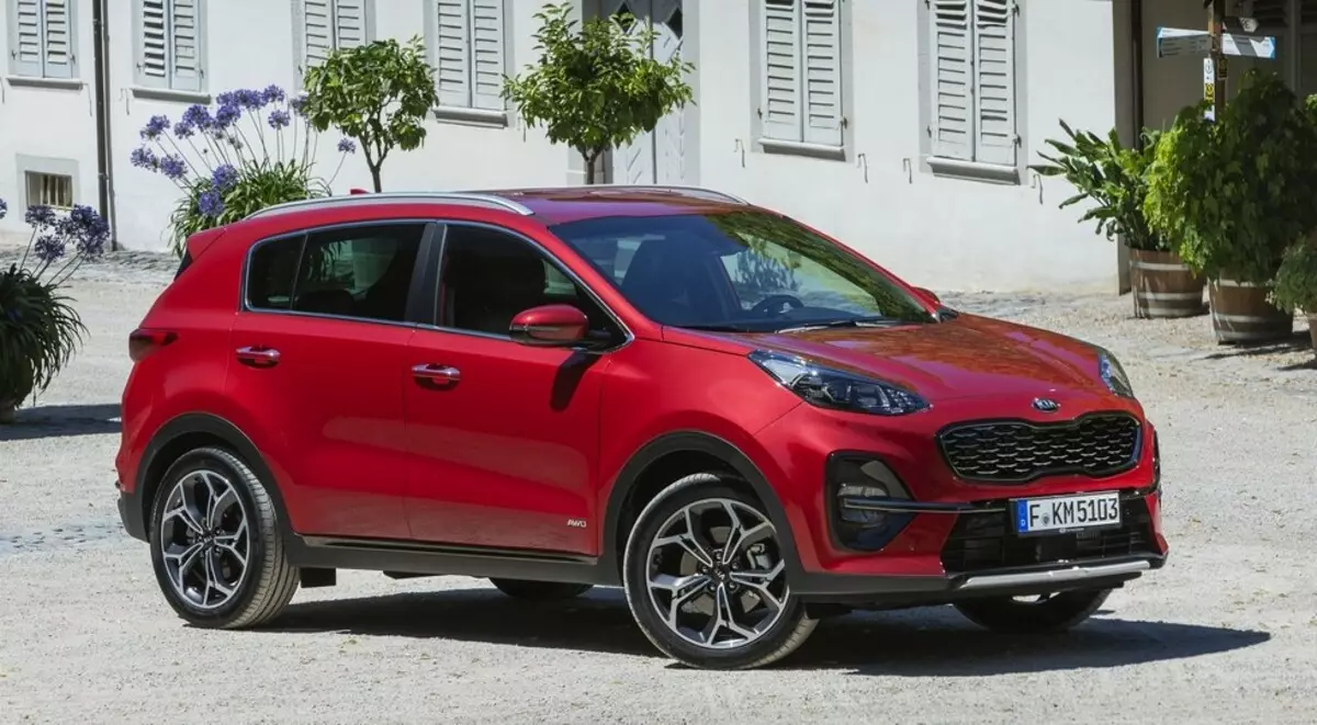 Un alt Kia Sportage: înecarea KX5 de pe piața KX5 va fi două versiuni de design. 35591_10