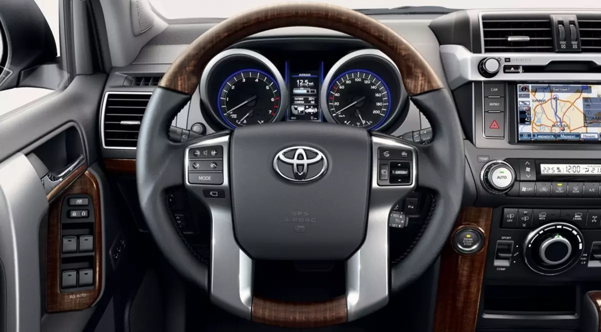 Η Toyota άρχισε να λαμβάνει εντολές στο ενημερωμένο Land Cruiser Prado στη Ρωσία 35622_6