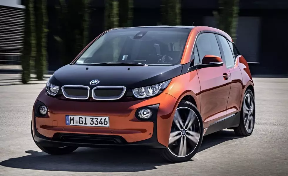 BMW I3.