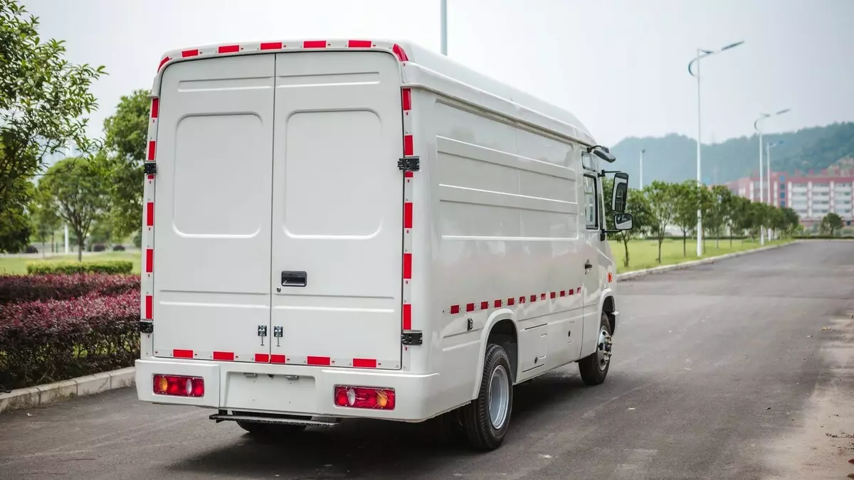 Stillehavet fra fortiden: Presentert Electric van Cenntrul CityPorster 35726_1