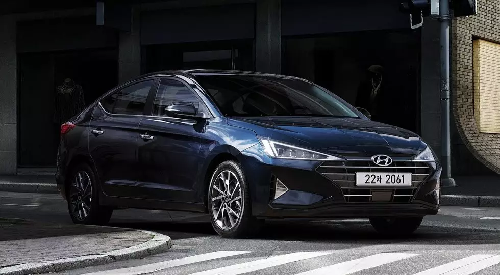 Updated Hyundai Avante Sedan
