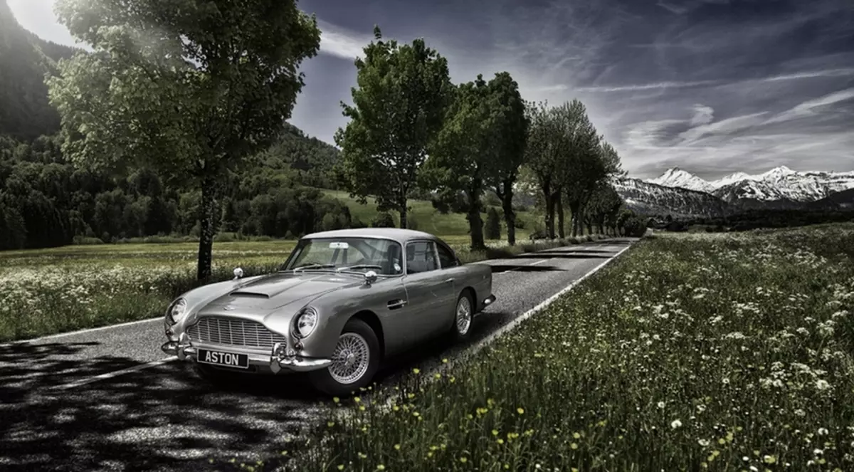 Aston Martin DB5: Bästa bil James Bond 35898_44