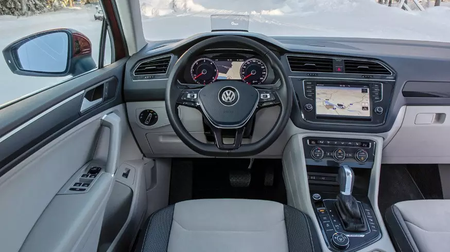 IVolkswagen izovuselela i-Tiguan, kepha inguqulo 