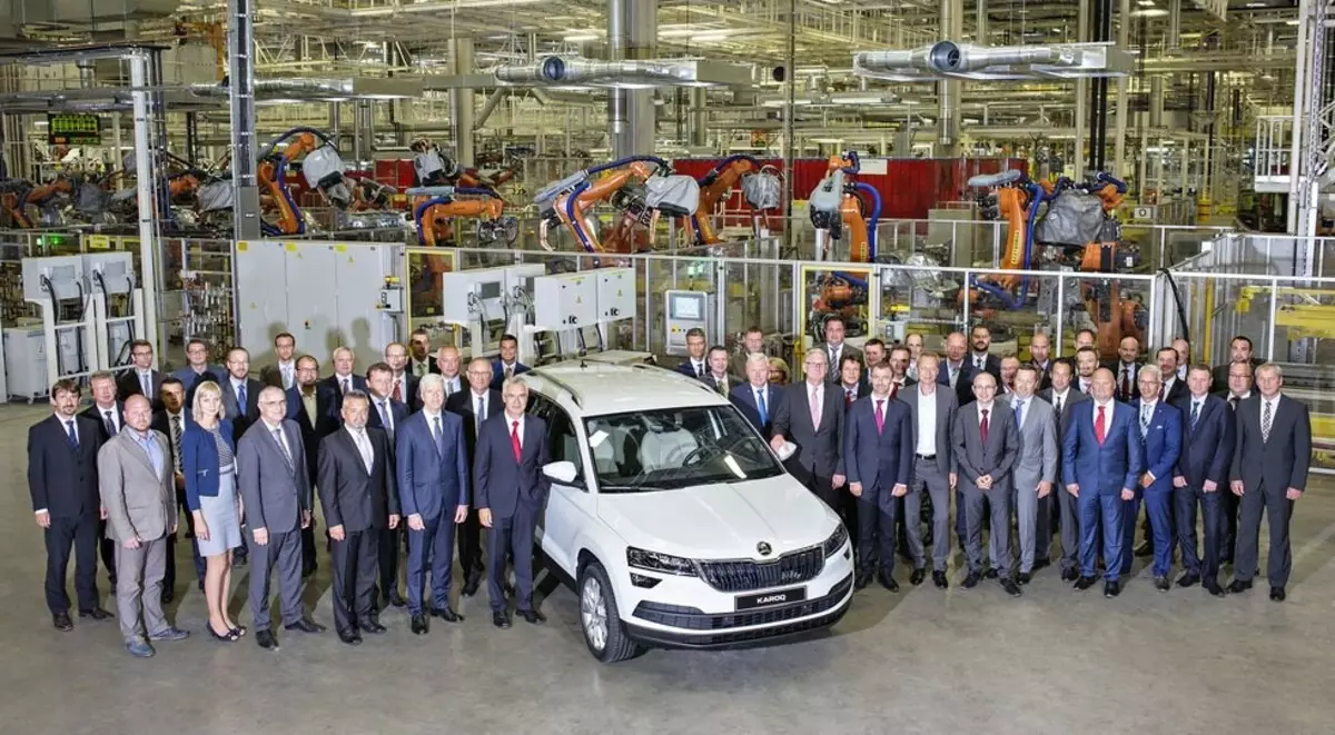 La produzione seriale di Crossover Skoda KaroQ è iniziata 35935_1