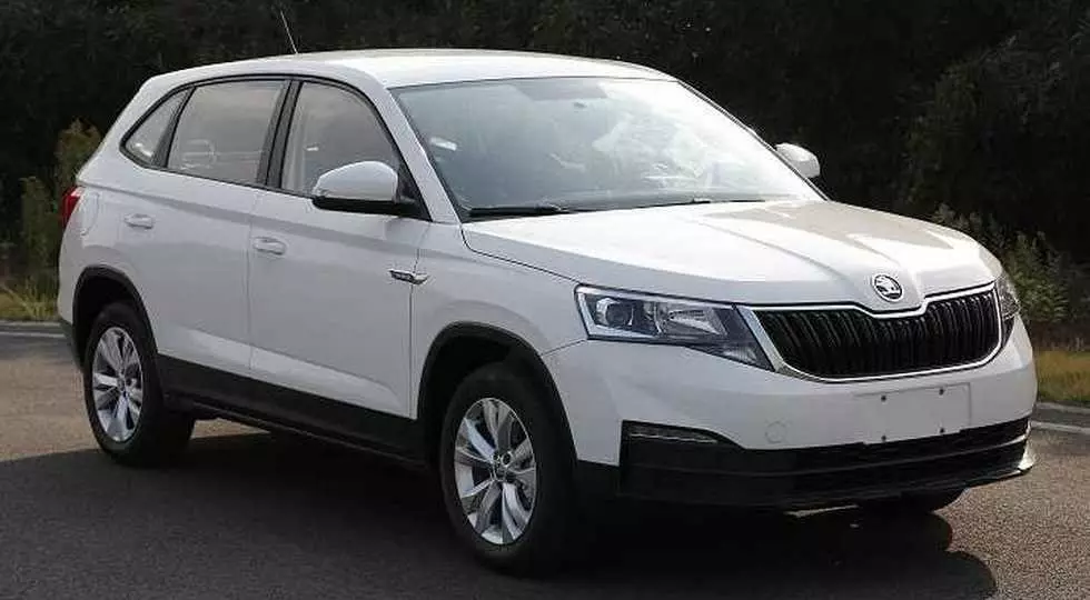 Kwifoto: Skoda Kamiq. Ubukhulu becala, i-rossover iya kuthengisa kuphela e China