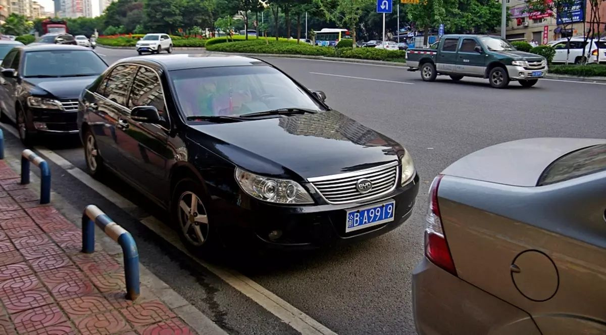 Vigays be agresijos: kelių moralės ir automobilių parko Centrinė Kinija 35956_23