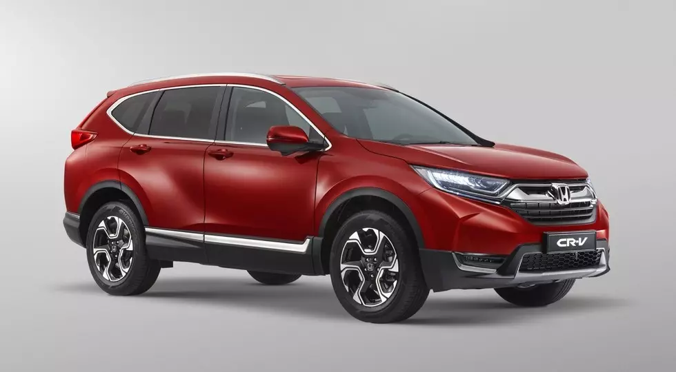 La nueva generación Honda CR-V Crossover llegó a los concesionarios rusos. 35978_3