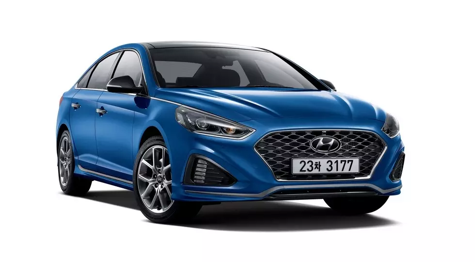 Premieres is gaire Hyundai sa Rúis: I30 agus sonáid nua in ionad I40 35993_6