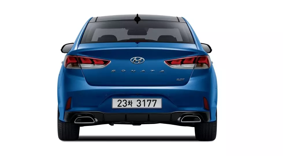 Premieres is gaire Hyundai sa Rúis: I30 agus sonáid nua in ionad I40 35993_7