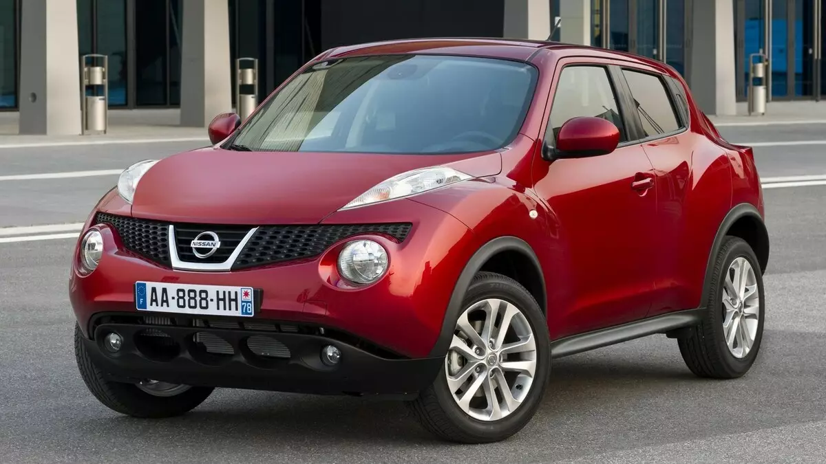 Nissan Juke (YF15) '2010-14