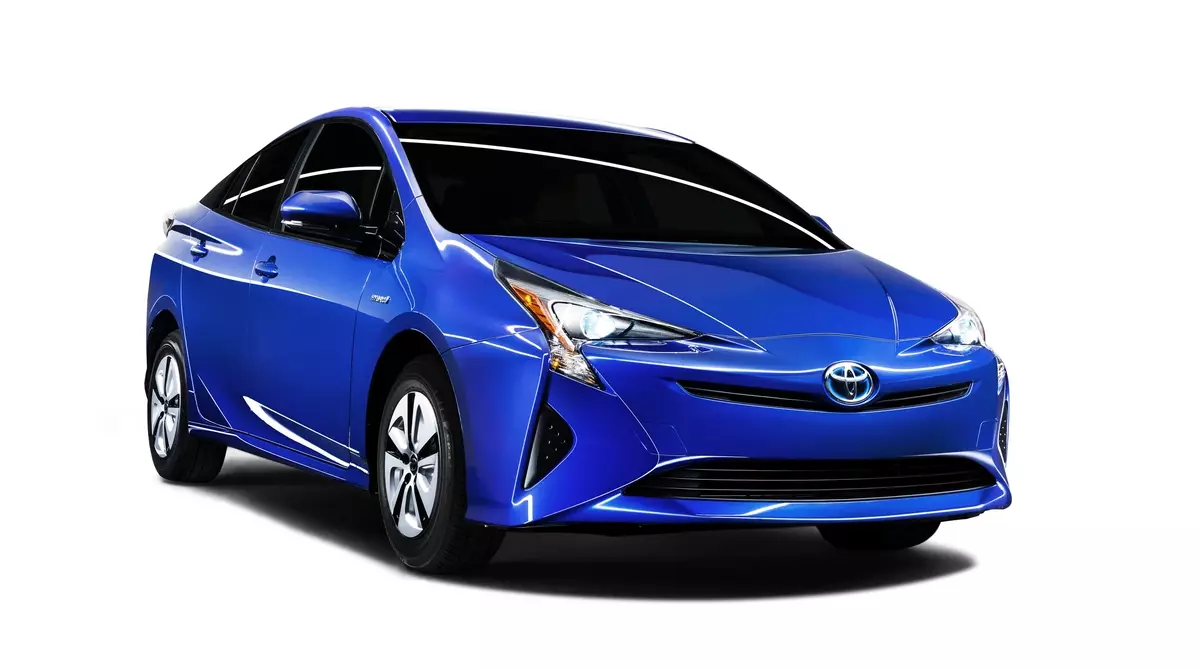 Նոր Toyota Prius- ը կարող է դառնալ անիվի բոլոր շարժիչ 36123_1