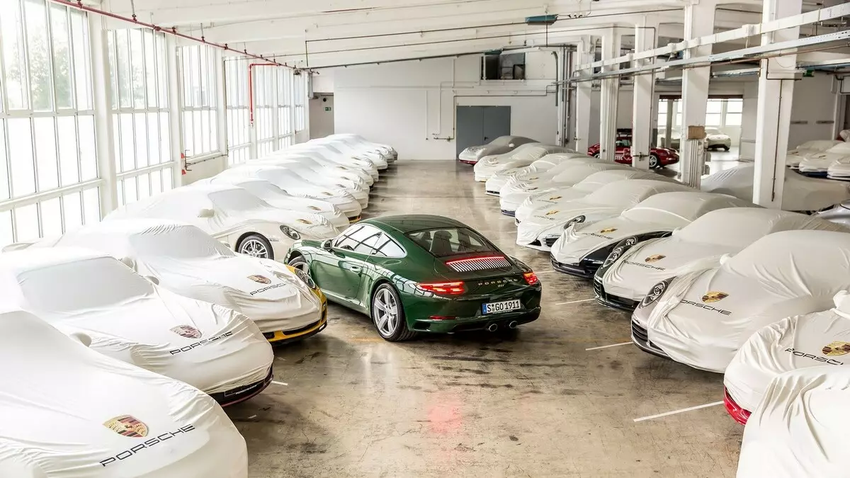 Porsche 911 si vyměnil milion 36165_2