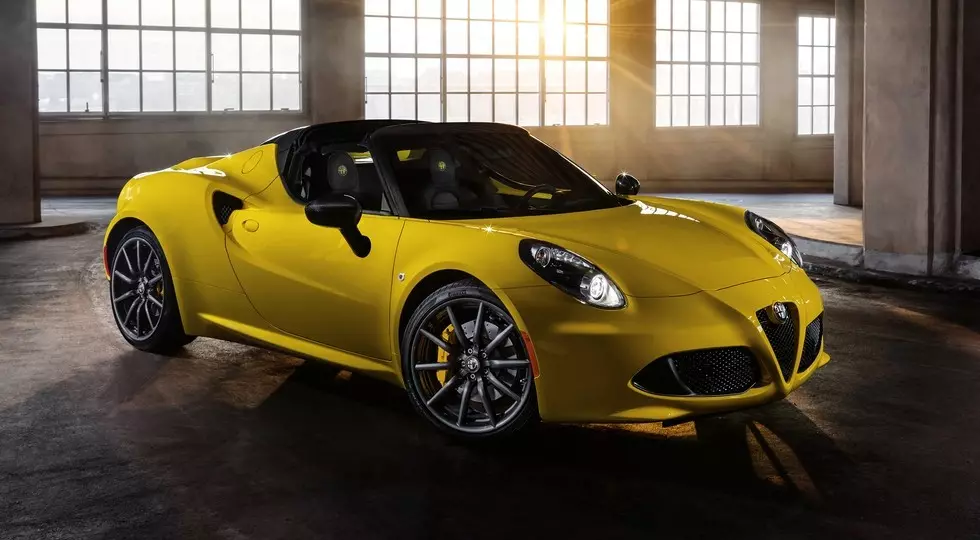 Alfa Romeo 4c Coupe will soon be resigned 36444_4