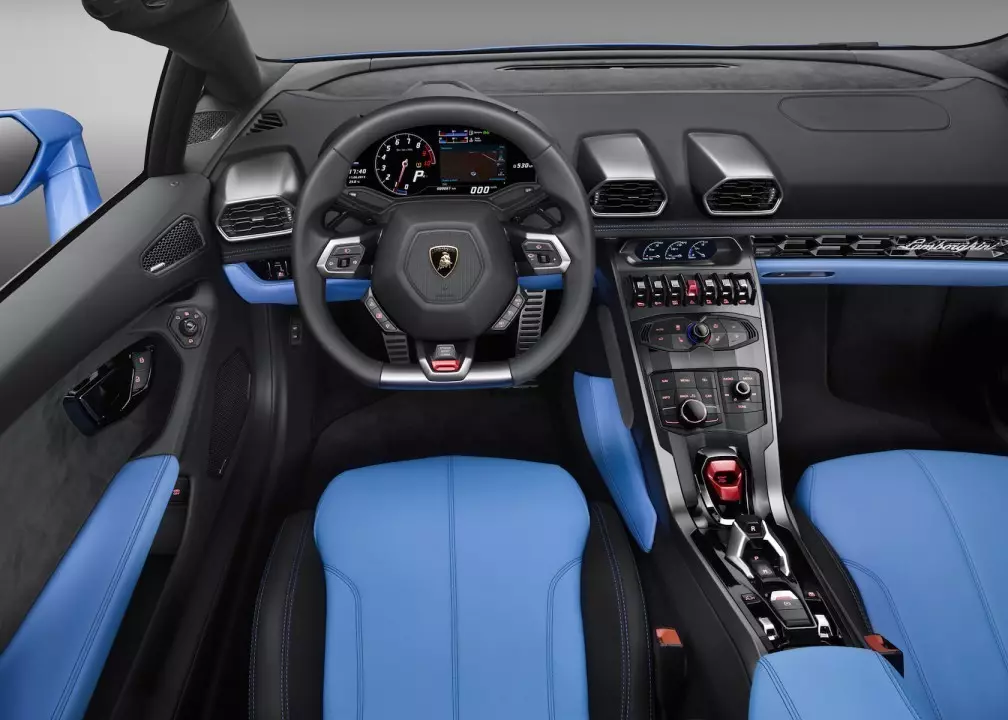 रेकॉर्ड विक्री lamborghini: यावर्षी दोन हजार सुपरकार्ड पाठविले 36531_5