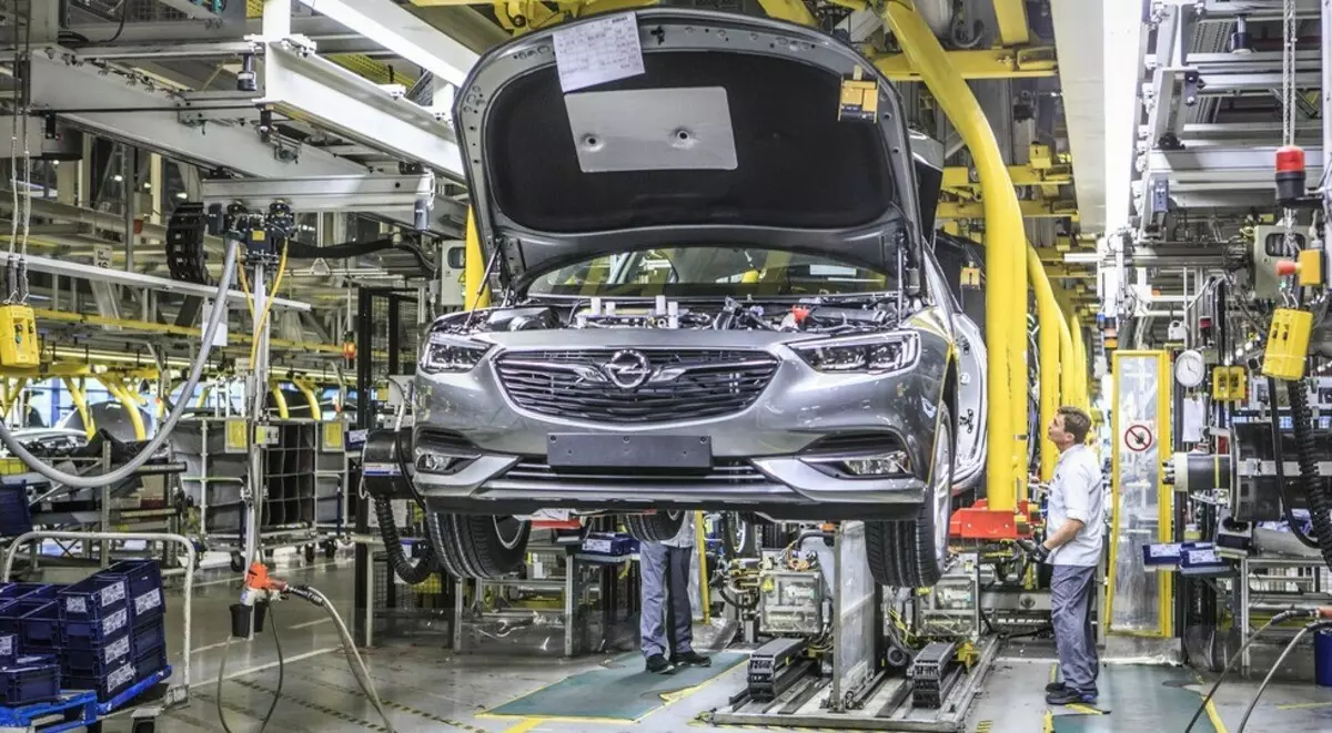 La producció en sèrie de la nova generació Opel Insignia va començar 36652_3