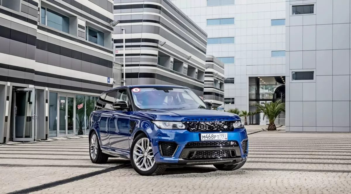 Ikizamini Jaguar F-Ubwoko Awd na Range Rover Sport Svr kumuhanda muri Sochi: umuriro muto 36700_2