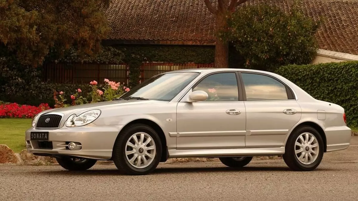 HYUNDAI SONATA（EF）'01.2001-08.2004.