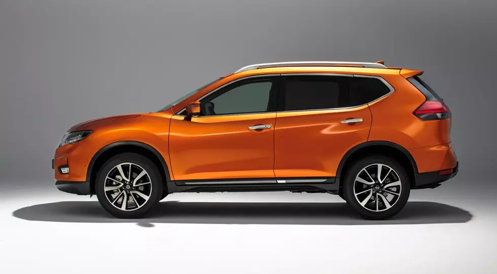 Den Nissan huet en aktualiséiert X-Trail agefouert 36852_2