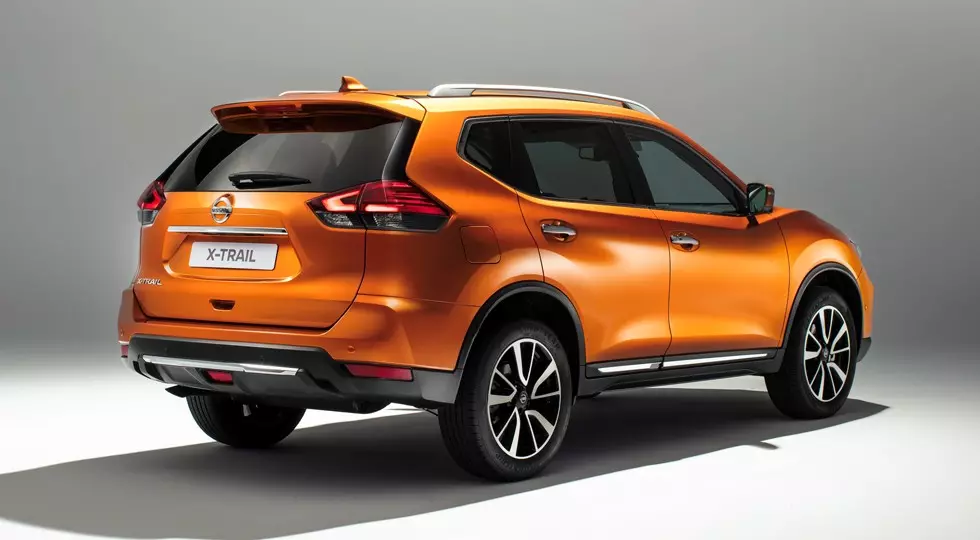 Den Nissan huet en aktualiséiert X-Trail agefouert 36852_3