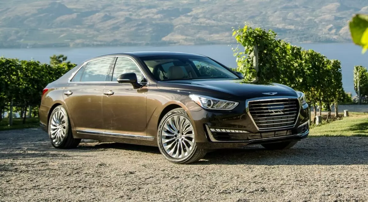 Ang mga presyo ng Ruso ng premium sedan Genesis G90 ay kilala. 36866_5