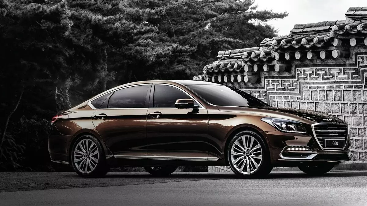 Yn y llun: Genesis G80