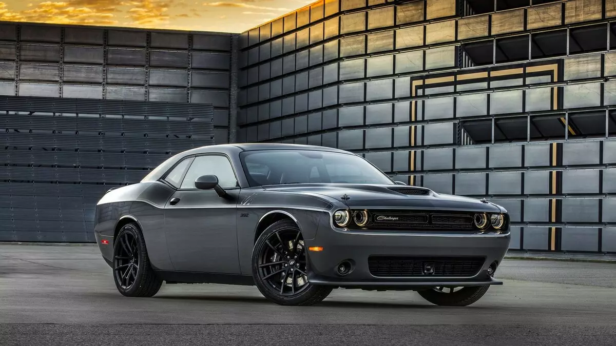 Dodge Challenger.