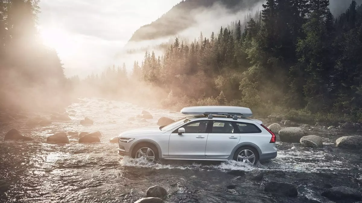 Vấn đề sản xuất Volvo tại nhà máy Belli không đáng: Alexey Tarasov, Volvo Cars Nga 36927_18