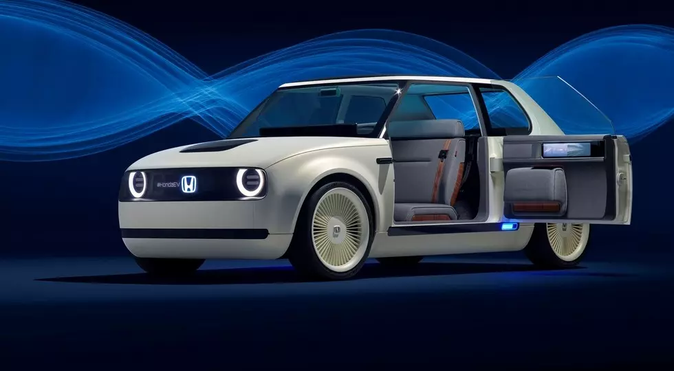 Жаңы Honda Hatchback Retro Style in Concept, бирок 2019-жылы башталат деп убада берүү 36954_2