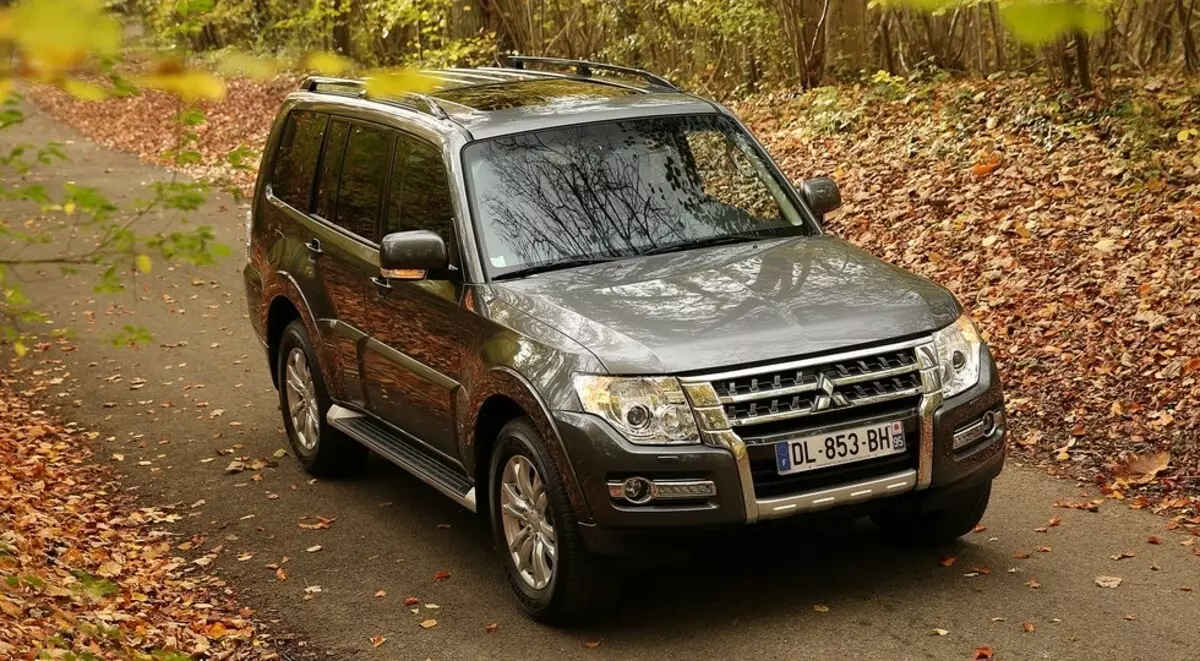 Yn y llun: Mitsubishi Pajero