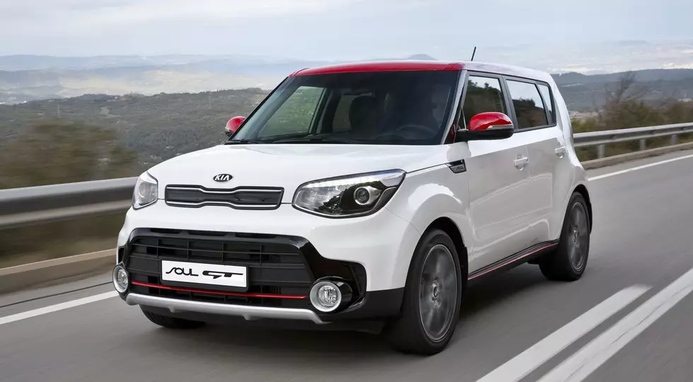 Թարմացվել է Kia Soul- ի համար Ռուսաստանի համար. Կազմաձեւում եւ գներ 37159_9