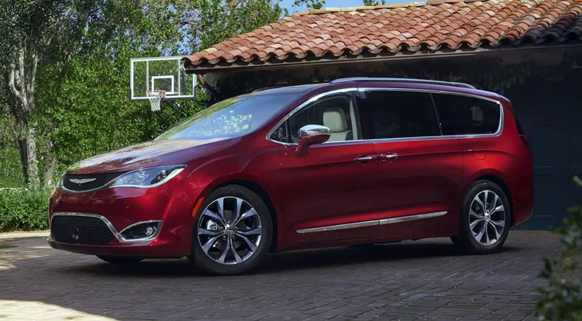 I-Chrysler ibonakalise kwi-Detroit Minivan Pacifica 37226_1