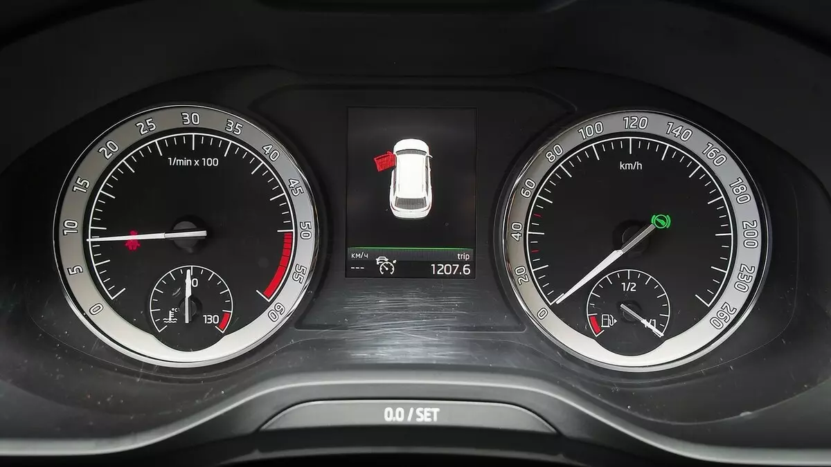 Хатні мядзведзь: прэм'ерны тэст-драйв Skoda Kodiaq 37247_35