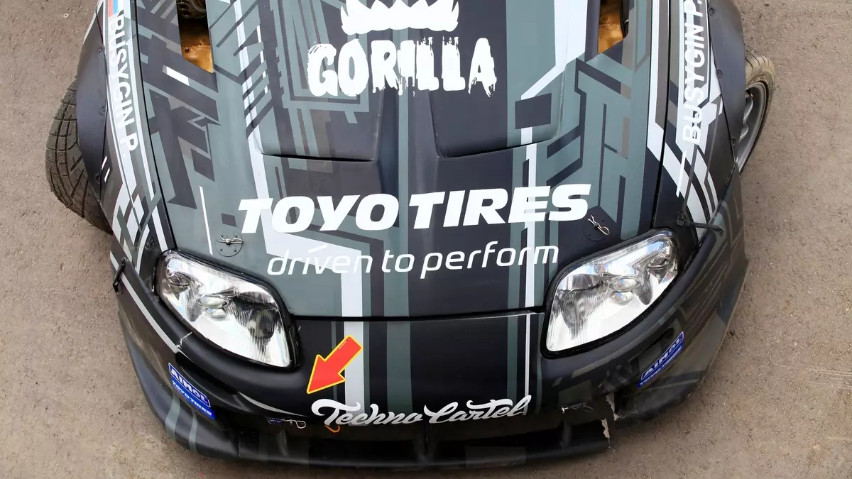 Mario, Cadillac i mahovina: Tuning Toyota Supra JZA80 37432_25