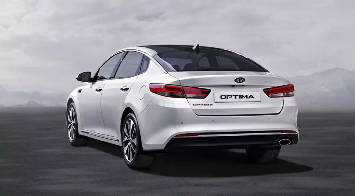 KIA «Еуропалық» Оптима моторлары мен берілімдері туралы айтты 37559_2