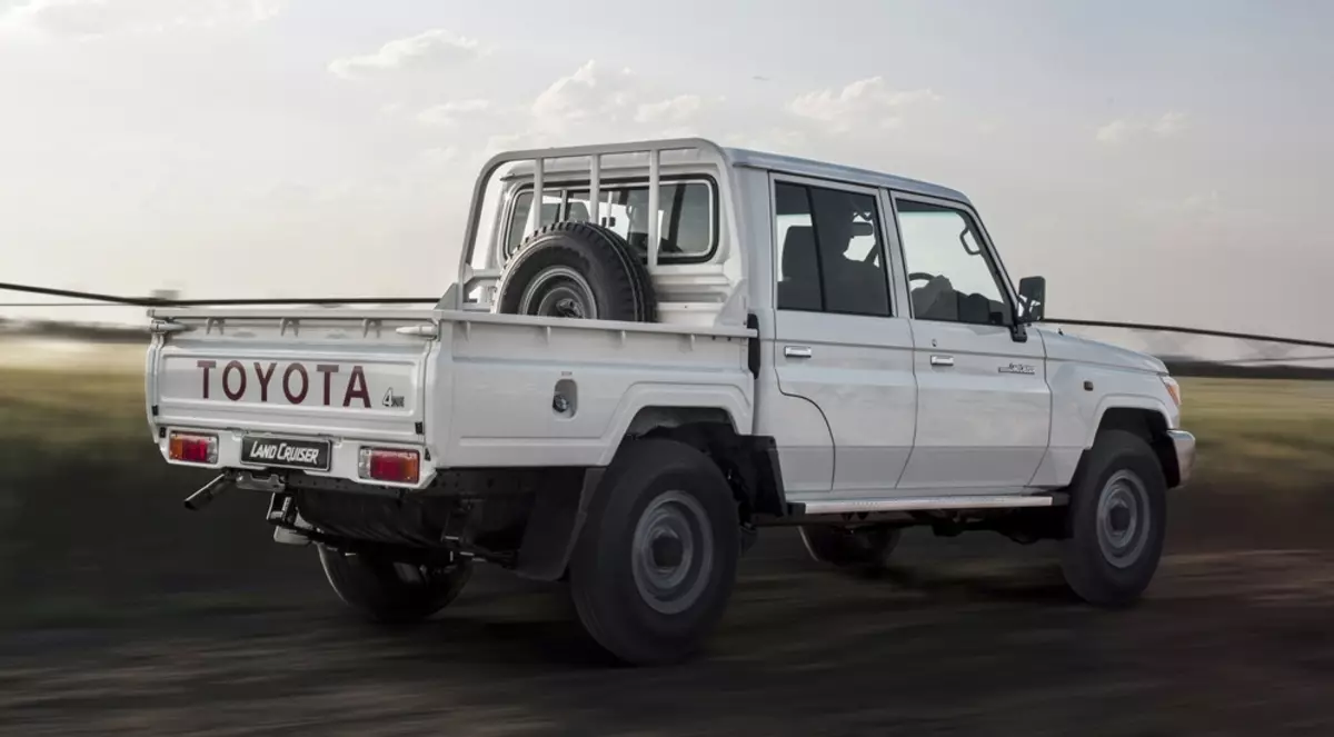 Новите безбедносни системи ќе го продолжат младите Land Cruiser 70 37573_5