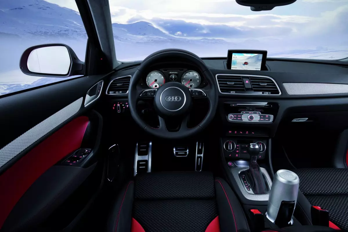 Audi Q3 Vail: Interior