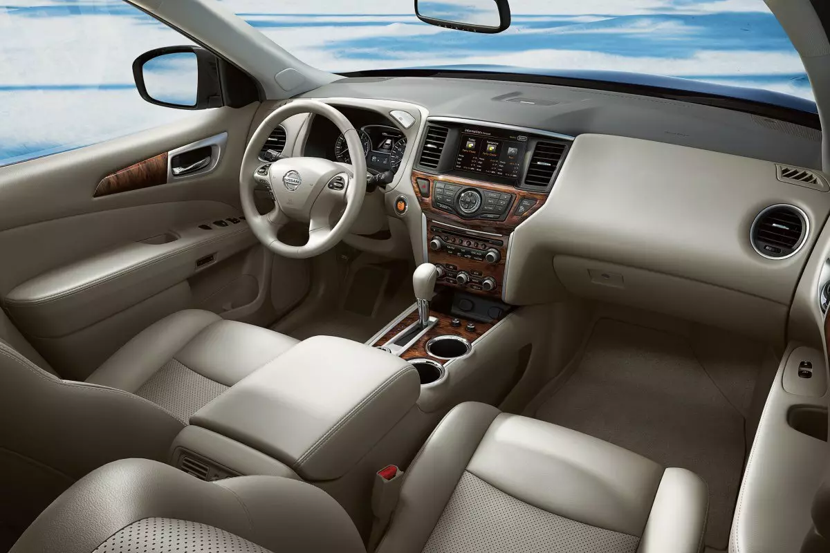 Nissan Pathfinder Concept: Interior