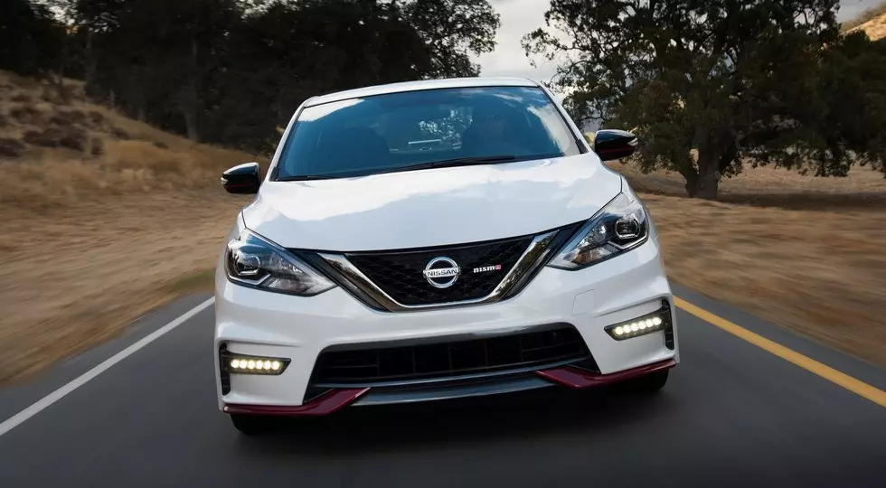 نىسسان «ھەق ئېلىنغان» sedan satra nismo نى تونۇشتۇردى 37918_7