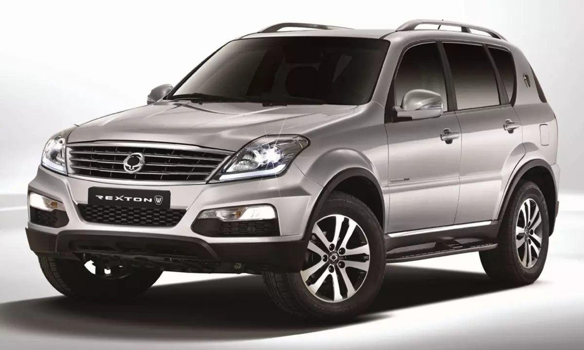 Ssangyong_rexton_w_2.jppeg.