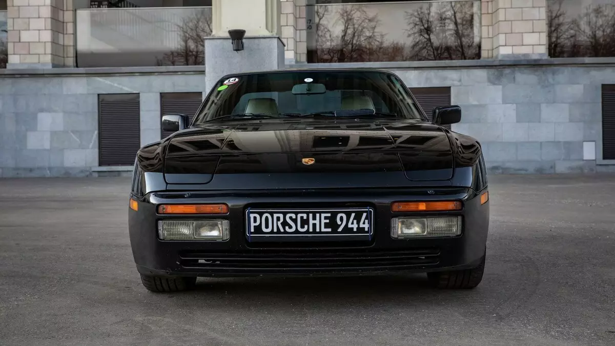 សាកល្បងបើកបររថយន្ត Porsche 944 37_6