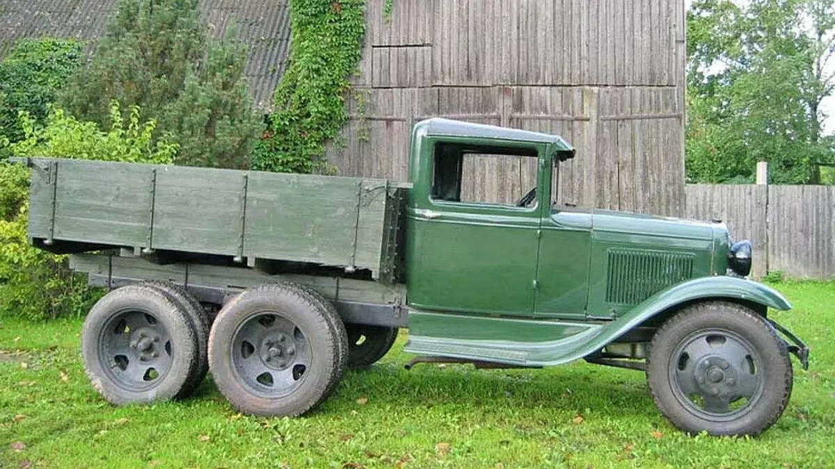 خطای طبیعت: نحوه توسعه و چرا GAZ-21 6x4 با سه محور رد شد 38031_1