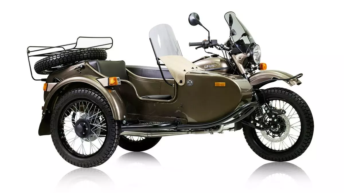 Ural je opazil obletnico z izdajo motornih koles s prevozom 38044_2