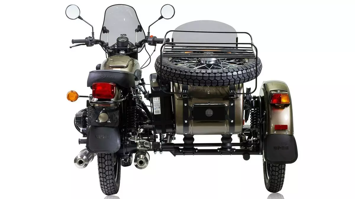 Ural ha notato il suo anniversario con il rilascio di speciali moto da una carrozza 38044_3