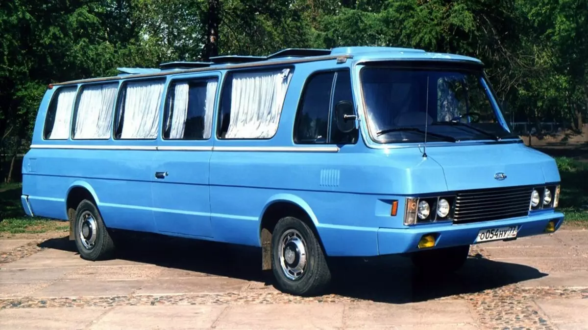 Greške mladih: Zašto minibus Zul nije postao masivan 38111_41